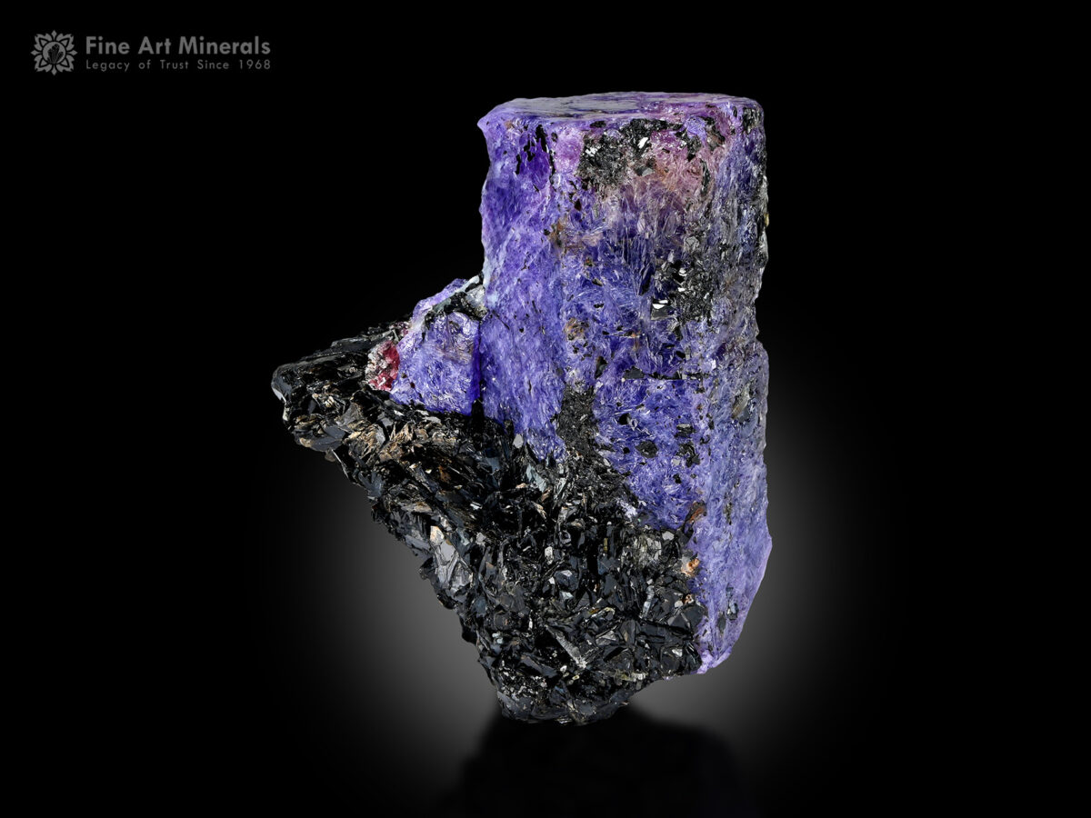 Corundum var. Sapphire from Madagascar - C-SPR-05 - Fine Art Minerals