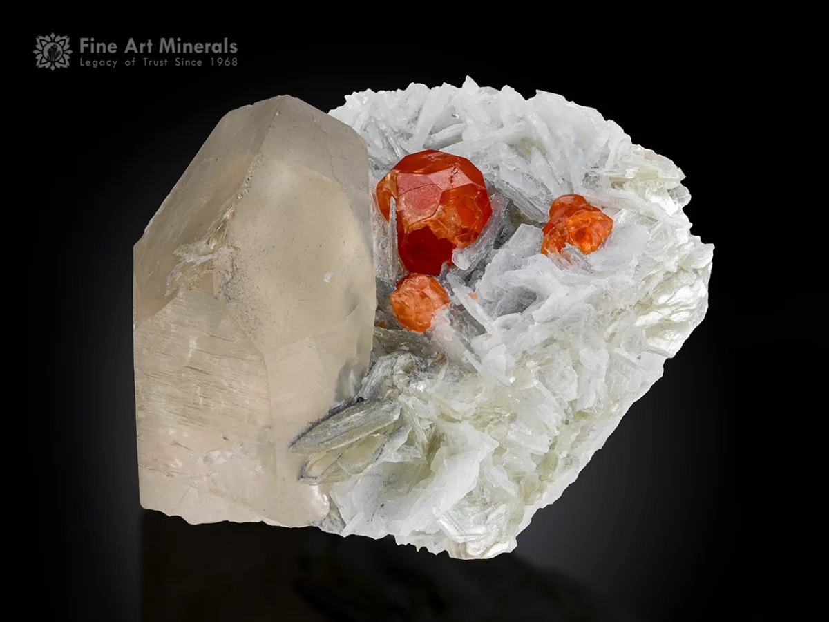 Spessartine Garnet - G-SPG-40 - Dara-i-Pech - Afghanistan Mineral ...